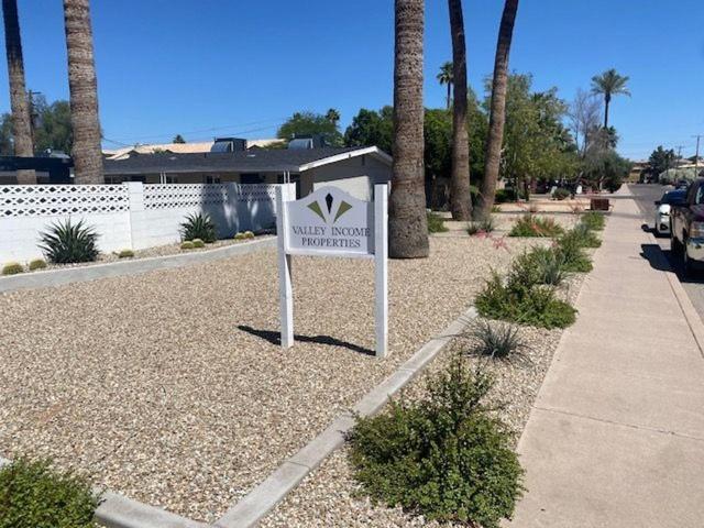 21st & Biltmore Apartments 2 Bedroom Apartment for Rent at 4332 N 21st St, Phoenix, AZ 85016