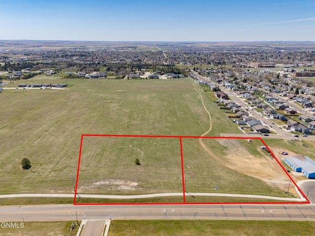 21st St E, Dickinson, ND 58601