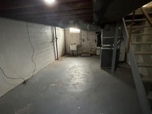 21st Street 2 Bedroom Apartment for Rent at 1339 21st St Ne, Canton, OH 44714