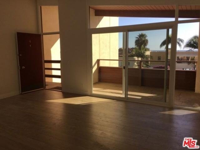 22041 pacific coast highway 4