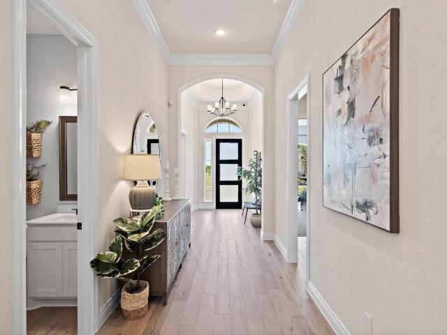 22049 Gateway Arch Drive