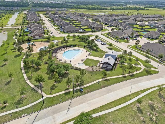 2204 Meadow Wind Drive