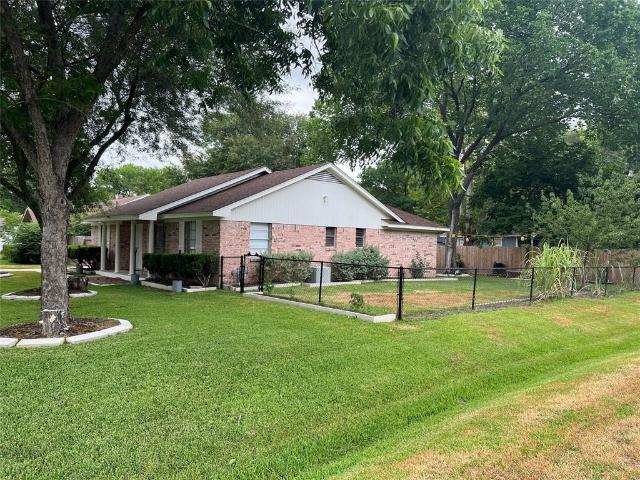 2204 Bauer Dr, Houston, TX 77080 | MLS #51324