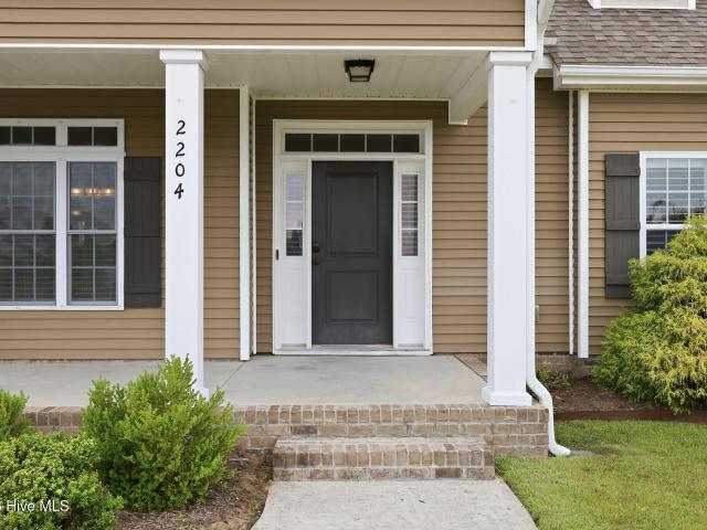 2204 Birch Hollow Drive
