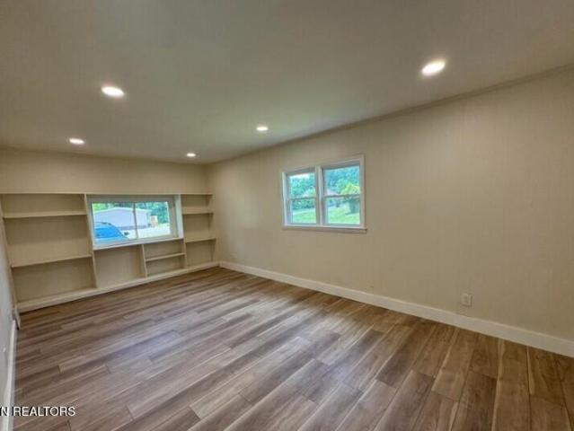 2204 Bradshaw Garden Rd, Knoxville, TN 37912 | MLS #1348