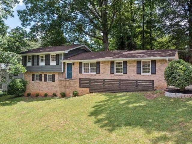 2204 Chevy Chase Ln, Decatur, GA 30032