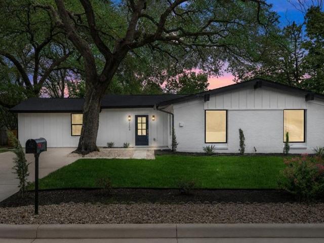 2204 Fair Oaks Dr, Austin, TX 78745