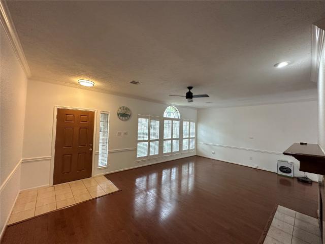 2204 Gemini Ave, Houston, TX 77058 | MLS #74115