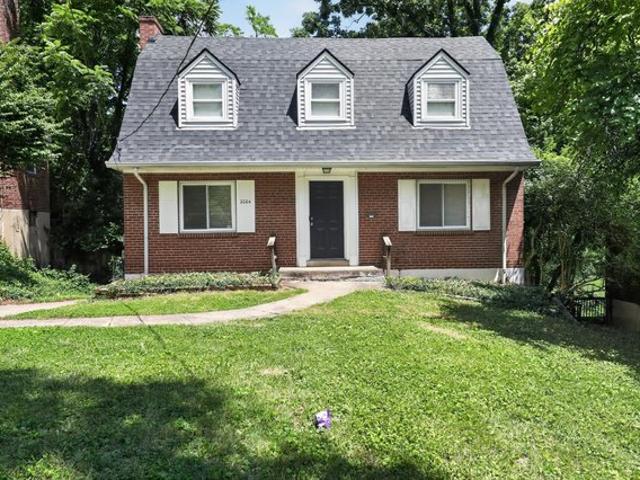 2204 Shasta Pl, Cincinnati, OH 45211