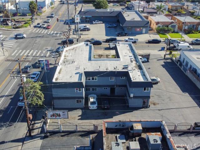 2204 W Slauson Ave, Los Angeles, CA 90043 | MLS #SB26003 | Compass