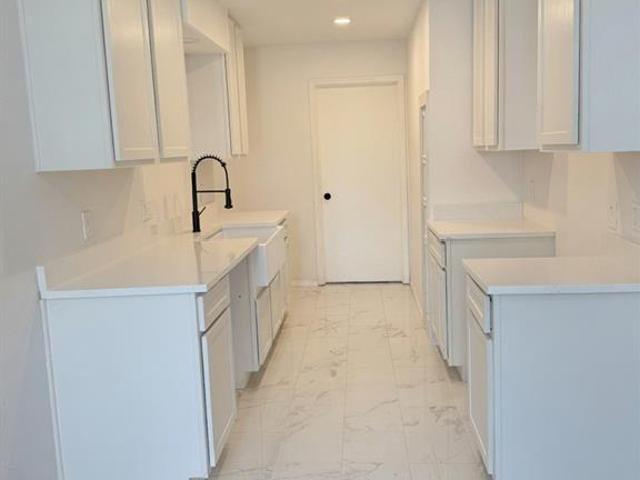 2204 W Park Boulevard # 2901