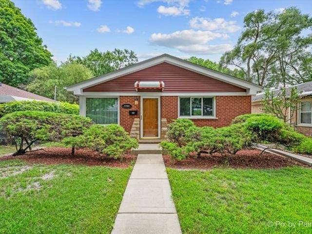 2204 Washington St, Evanston, IL 60202