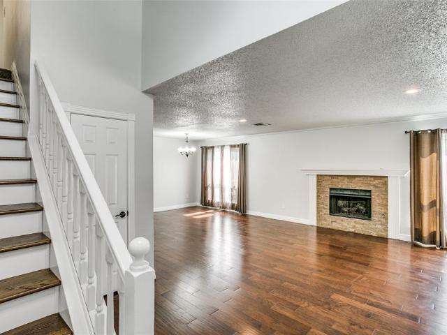 2204 Winslow Court