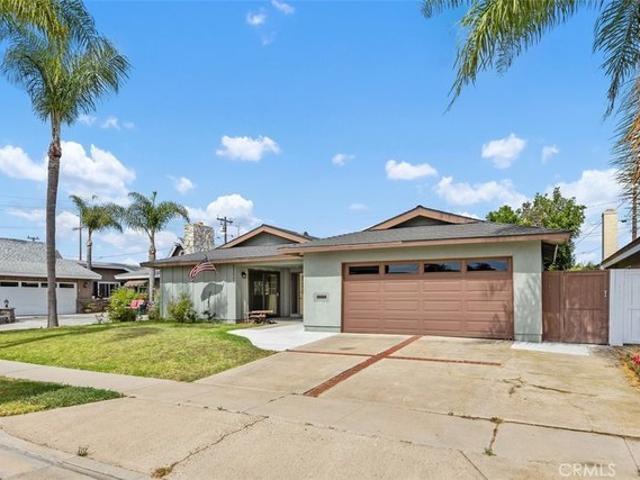 22052 Islander Ln, Huntington Beach, CA 92646