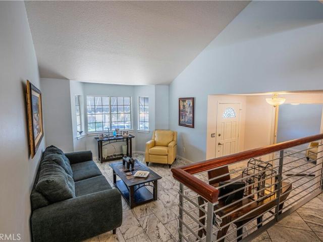22055 San Joaquin Drive W, Canyon Lake, US, CA