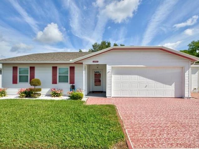 2205 Mission Hills Dr, Lakeland, FL 33810
