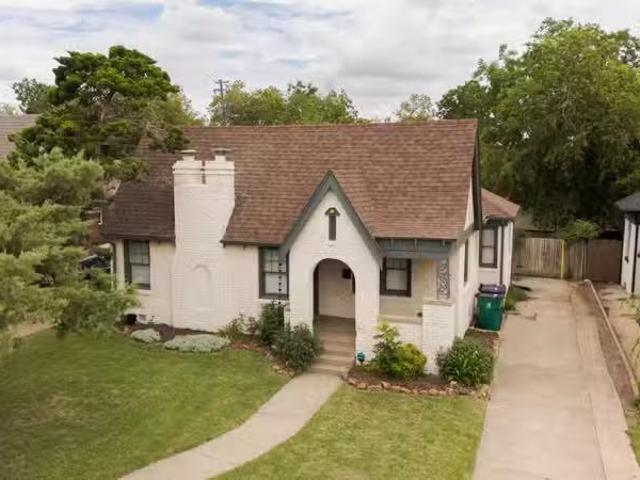 2205 NW 22ND ST, OKLAHOMA CITY, OK 73107 Single Family Residen.