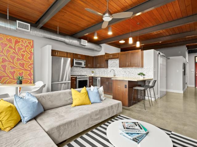 2205 N Lamar Blvd, Unit 114, Austin, TX 78705 | MLS #9146
