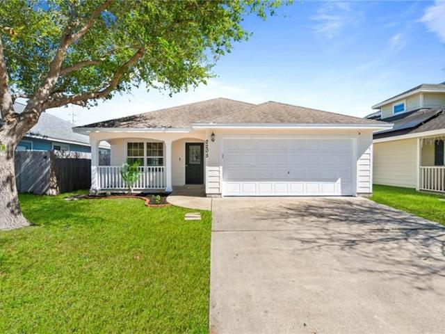 2205 Oak Crest St, Corpus Christi, TX 78418