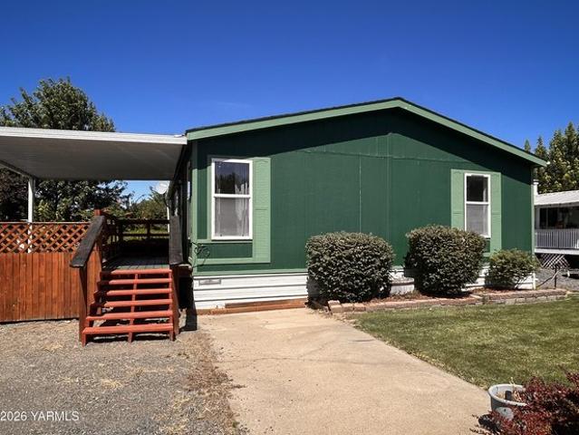 2205 Butterfield Rd Unit 75, Yakima, WA 98901