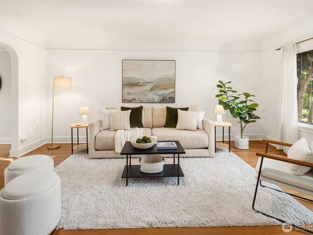 2205 Bigelow Avenue N # 6