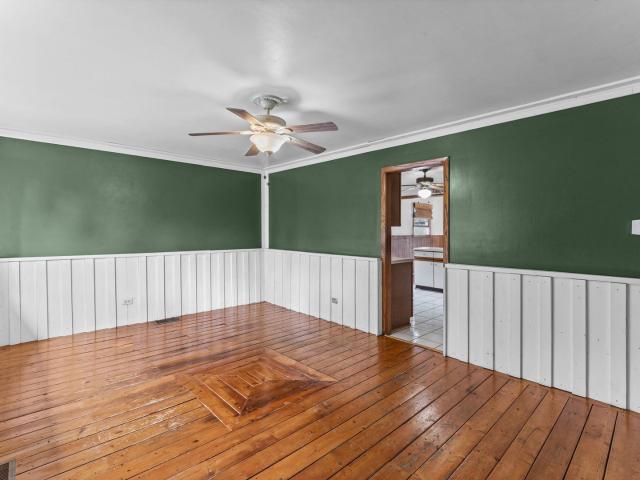 2205 Bluebird Lane