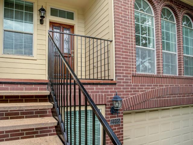 2205 Commonwealth St, Houston, TX 77006 | MLS #8943 | Compass
