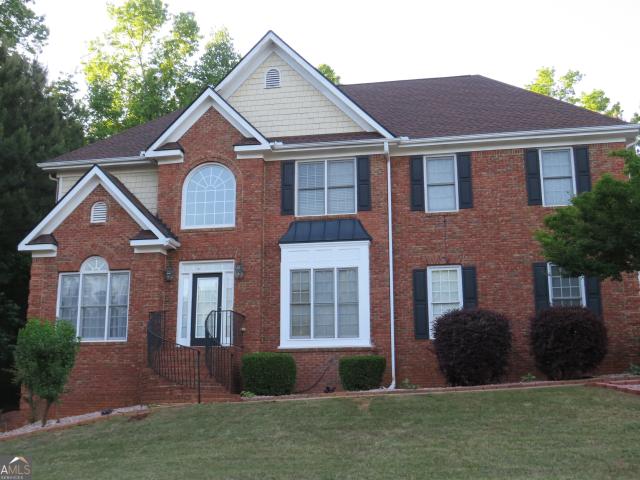 2205 crescent walk