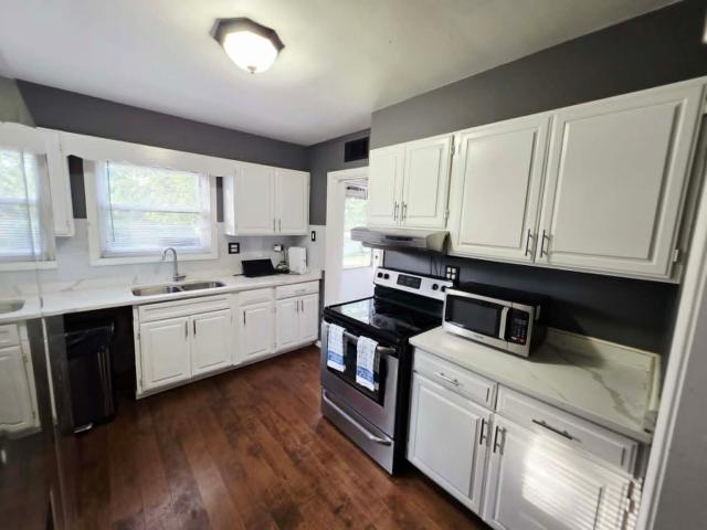 2205 Downey Road