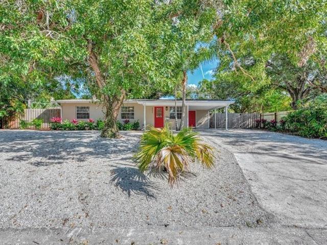 2205 Floyd St, Sarasota, FL 34239