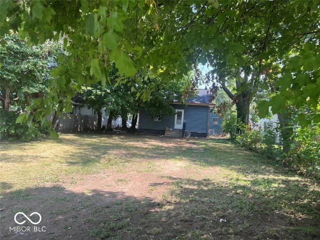 2205 Hendricks St, Anderson, IN 46016 | MLS #22089