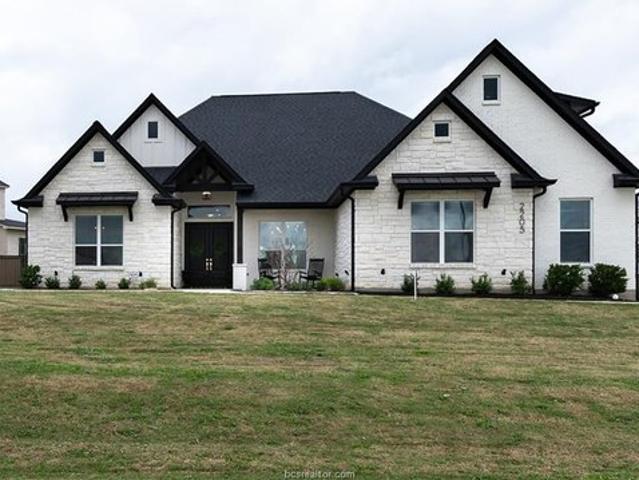 2205 Joe Will Dr, College Station, TX 77845
