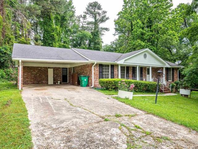 2205 Langdon Ct, Decatur, GA 30035