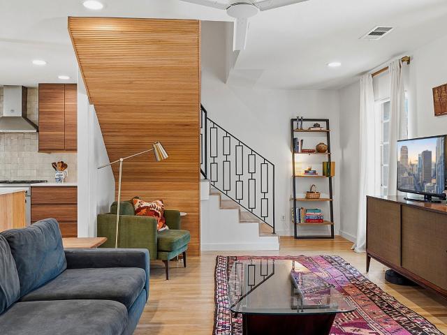 2205 Laramie Trl
