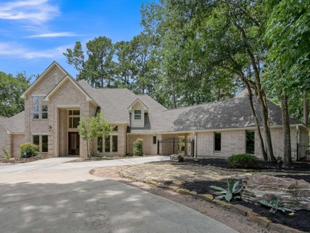 2205 Longmire Rd, Conroe, TX 77304