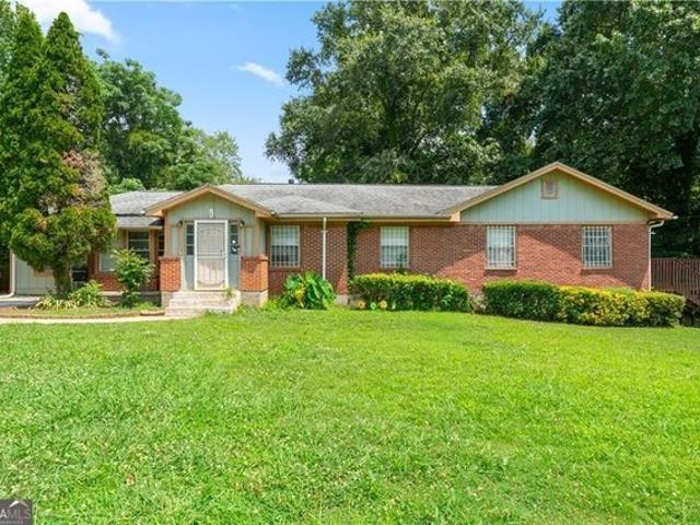 2205 Loring Ct, Decatur, GA 30032