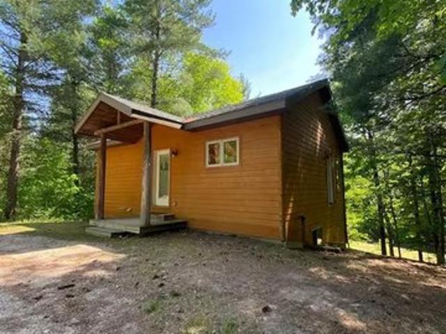 2205 Sugar Woods Trl, Secord Township, MI 48624
