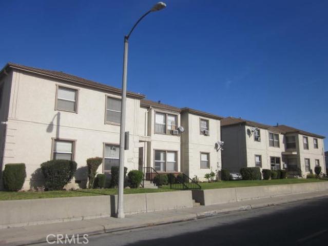 2205 W Ramona Road