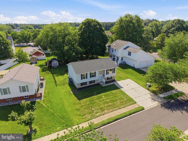 22060 Caravel Court