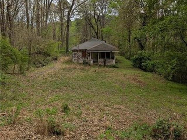 2206 Mack Dr NW, Atlanta, GA 30318
