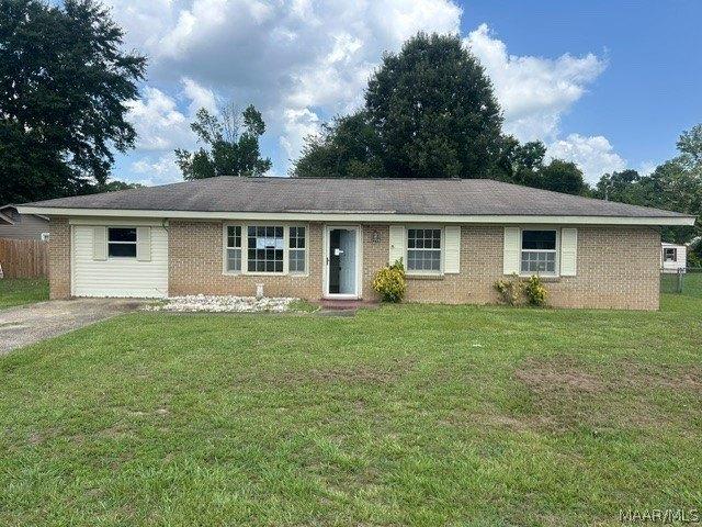 2206 Old Orrville Rd, Selma, AL 36701