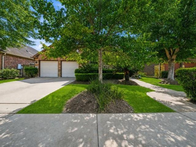 2206 Ascot Ln, Sugar Land, TX 77479