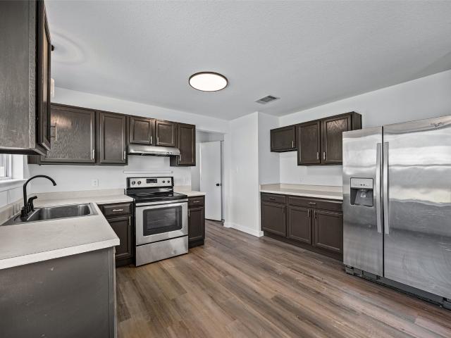 2206 Canvas Back Dr, Taylor, TX 76574 | MLS #2429