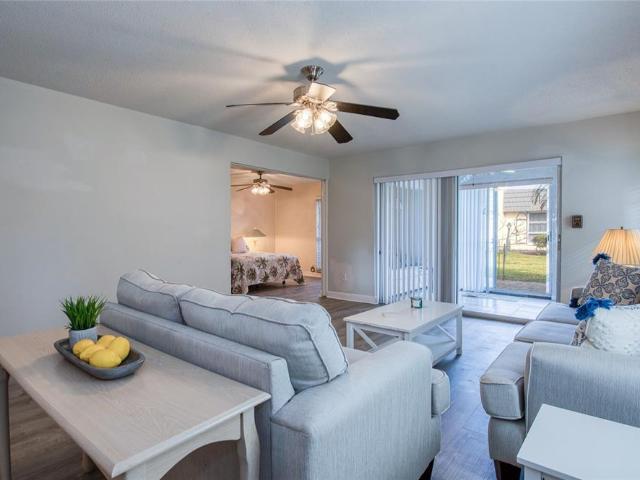 2206 Cordova Greens, Seminole, FL 33777 | MLS #TB8462