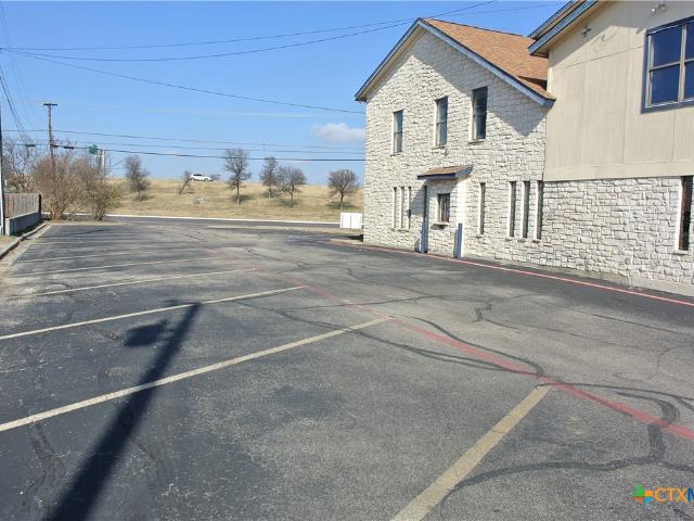 2206 E Central Texas Expressway