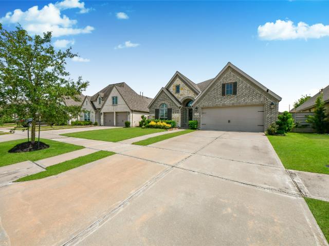 2206 Forest Trace Lane