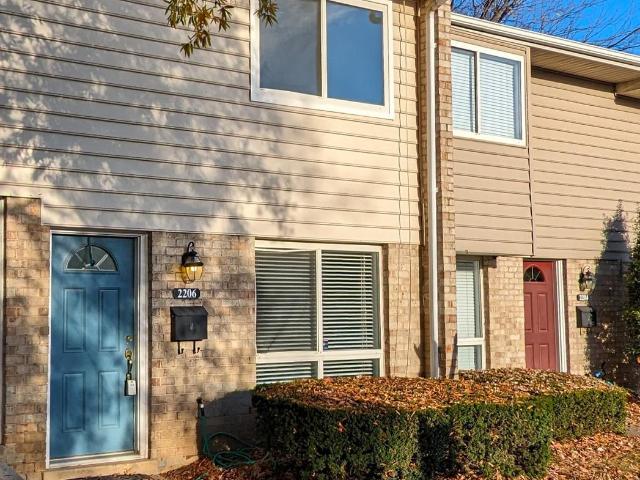 2206 Gingell Pl, Herndon, VA 20170 | MLS #VAFX2309