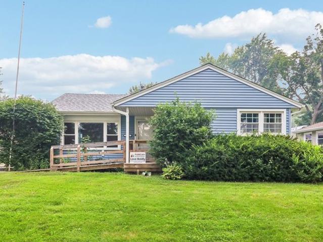 2206 Hawk Ln, Rolling Meadows, IL 60008