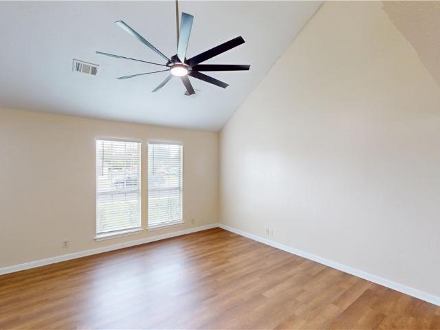 2206 Lazy Ridge Drive