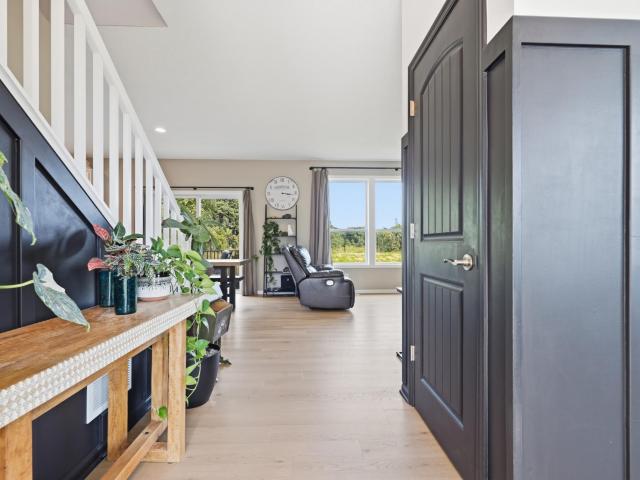 2206 Longhorn Lane